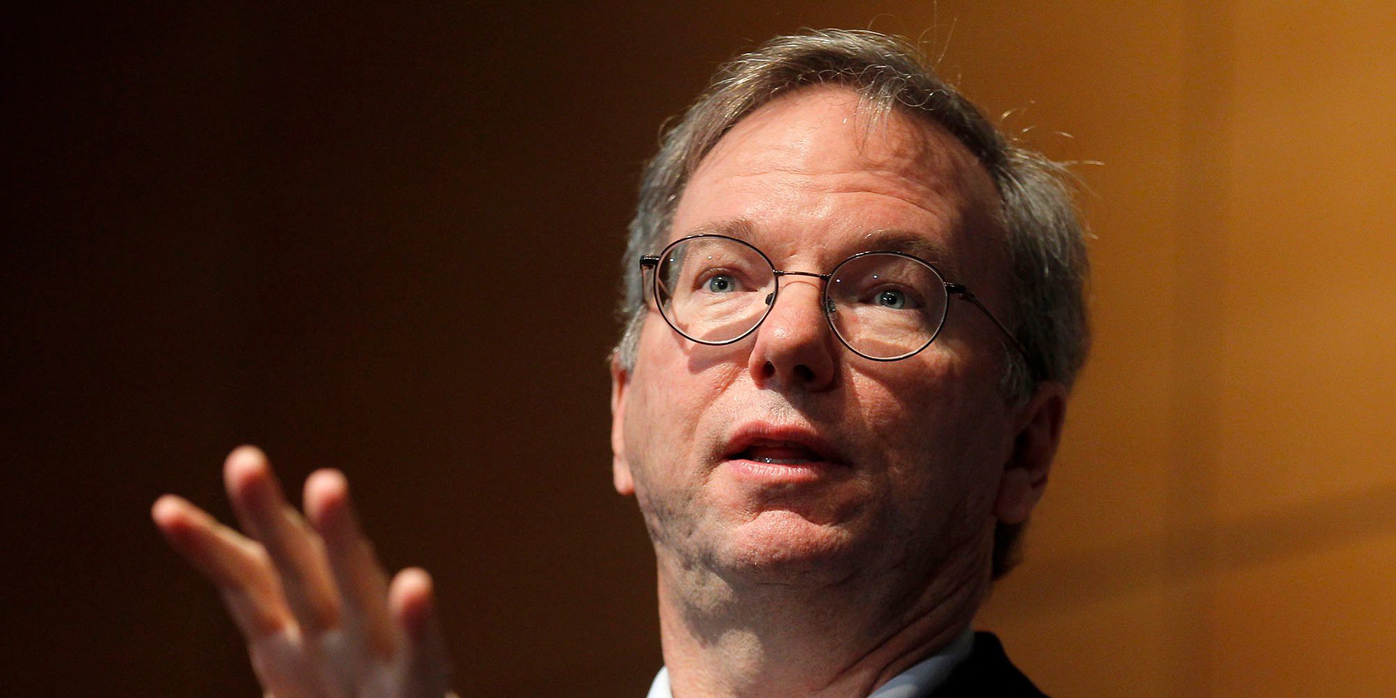 Eric Schmidt từ chức Chủ tịch điều hành của Alphabet