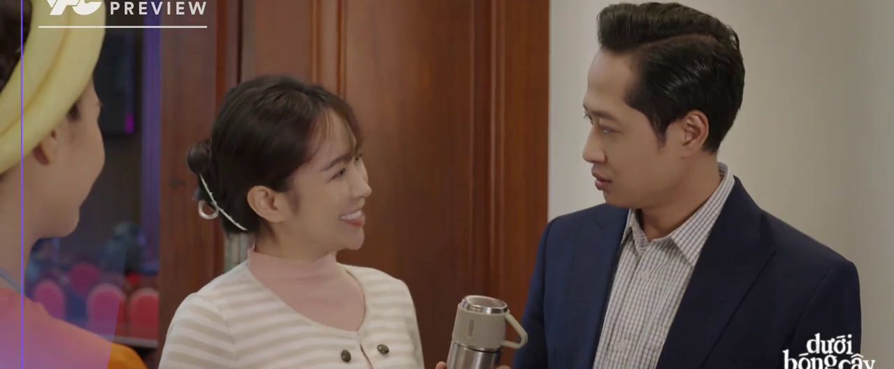 Dưới bóng cây hạnh phúc - Tập 23: Bắt gặp chồng mua trà sữa cho gái trẻ, Son xử trí khôn khéo