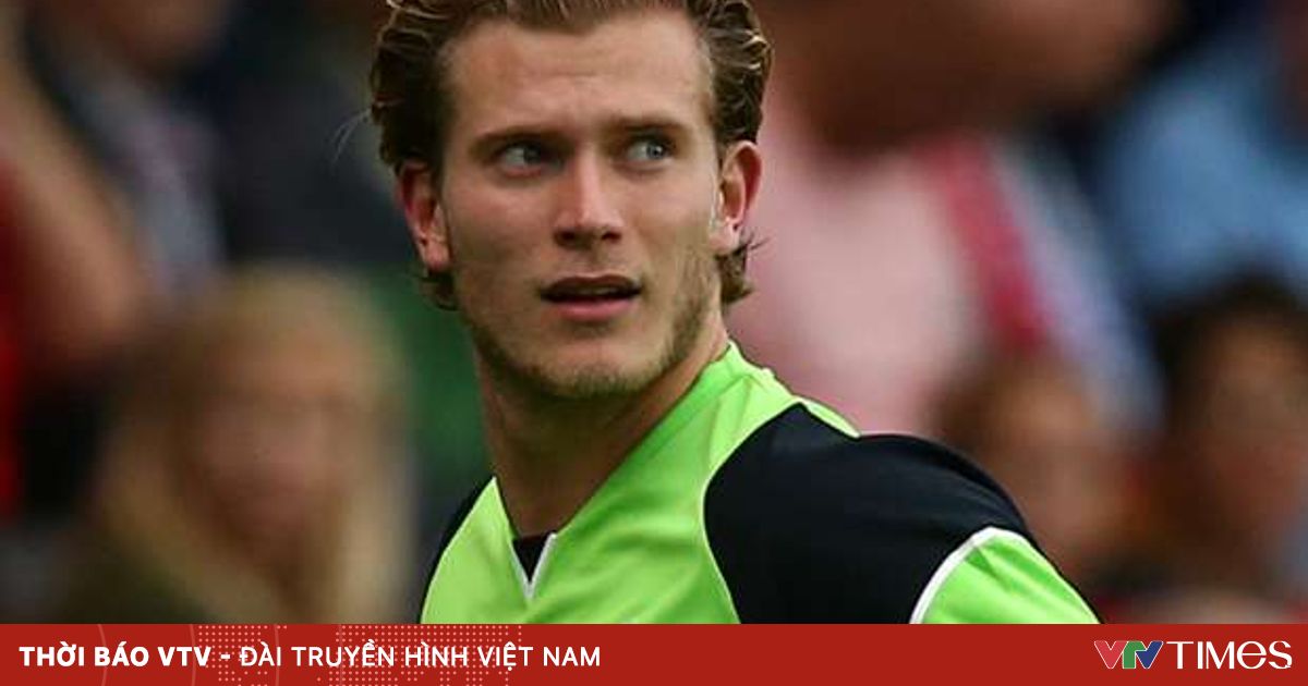 Cựu sao Man Utd kêu gọi Jurgen Klopp "trảm" thủ môn