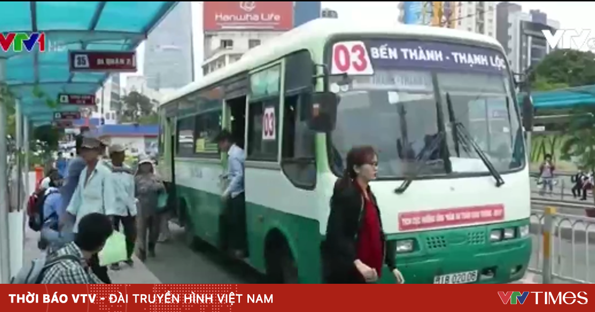 TP.HCM tăng hơn 800 chuyến xe bus phục vụ dịp lễ 2/9 | VTV.VN