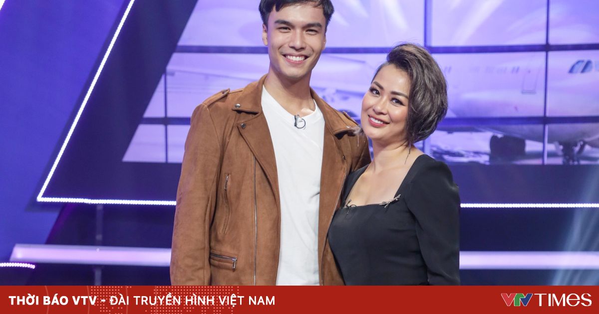 Chàng diễn viên trẻ kém 12 tuổi chinh phục được nữ CEO U40 ở show hẹn hò