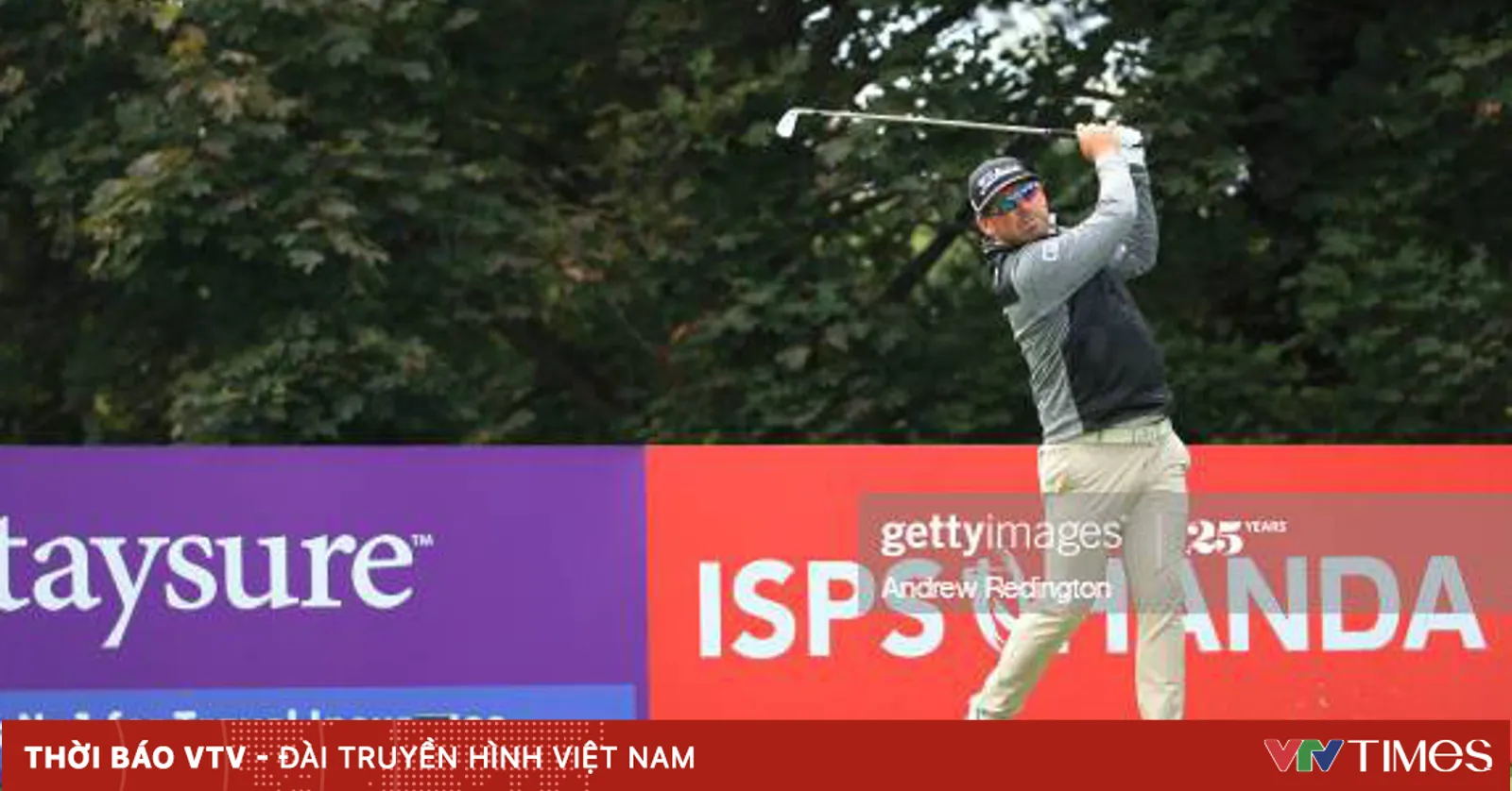 Justin Walters tiếp tục dẫn đầu sau vòng 3 giải Golf UK Championship 2020