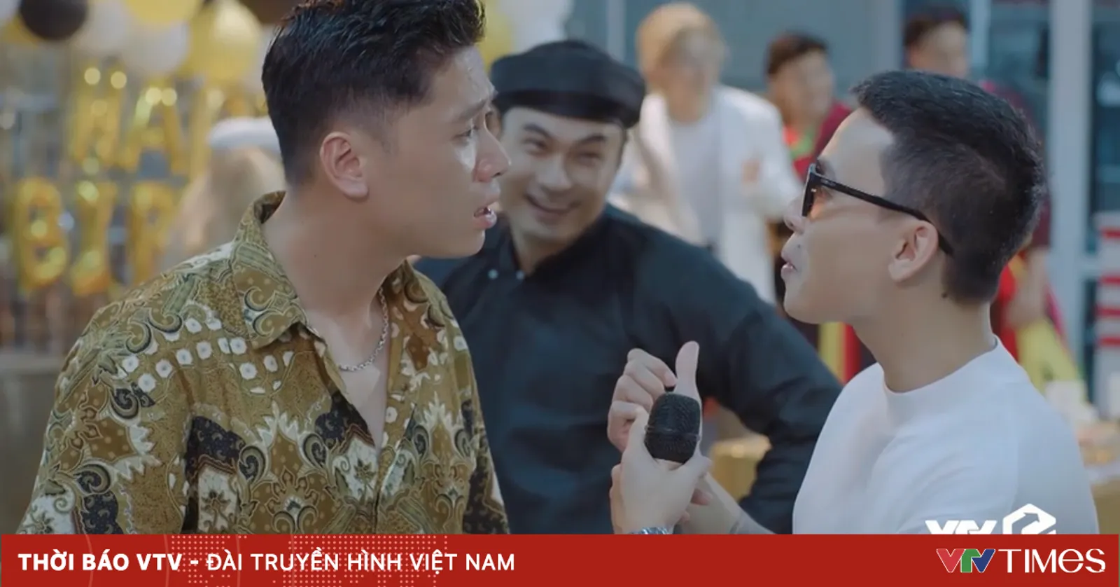 Ga-ra hạnh phúc - Tập 25: Bảo ghen ra mặt khi Vân chụp ảnh cùng thần tượng
