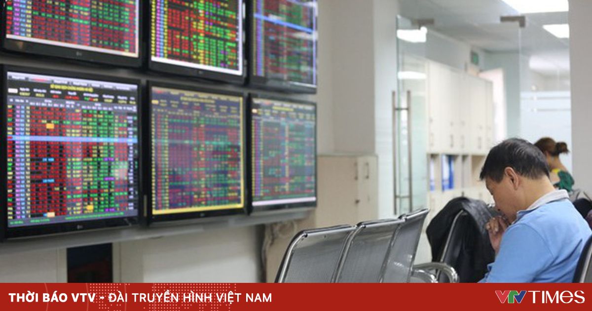 Ngân hàng Nhà nước tăng lãi suất điều hành, chứng khoán biến động thế nào?