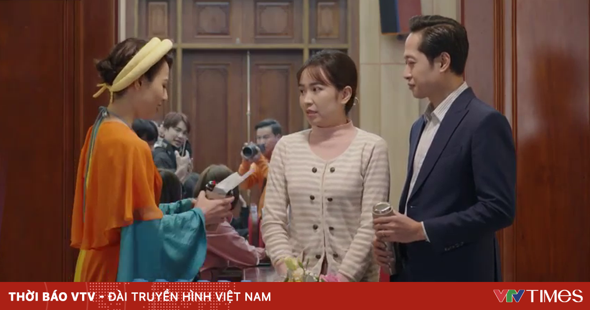 Dưới bóng cây hạnh phúc - Tập 23: Bắt gặp chồng mua trà sữa cho gái trẻ, Son xử trí khôn khéo