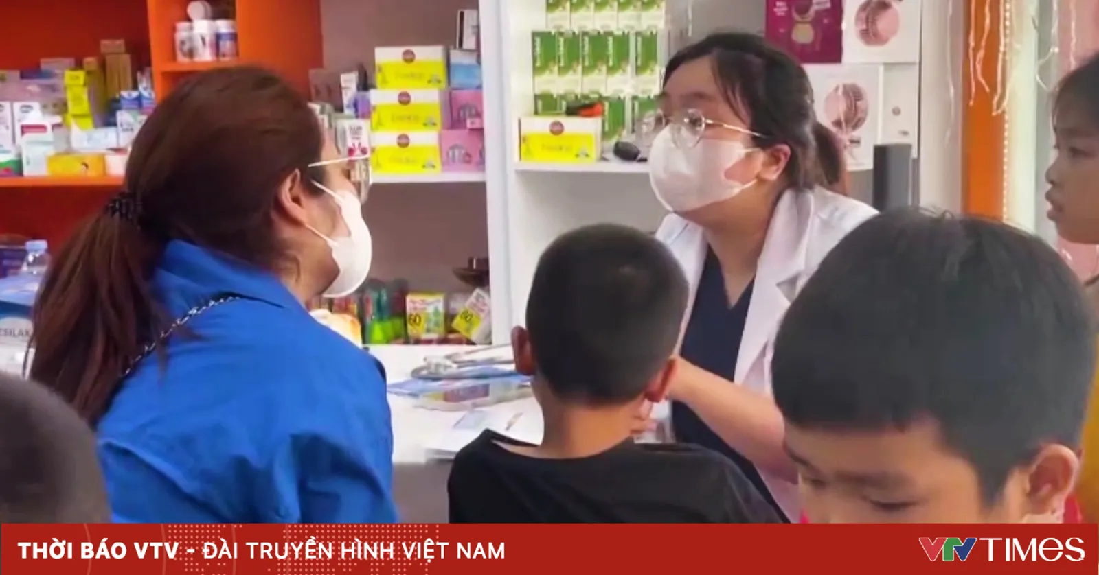 Mạo danh bác sỹ BV Nhi Trung ương để bán thực phẩm chức năng