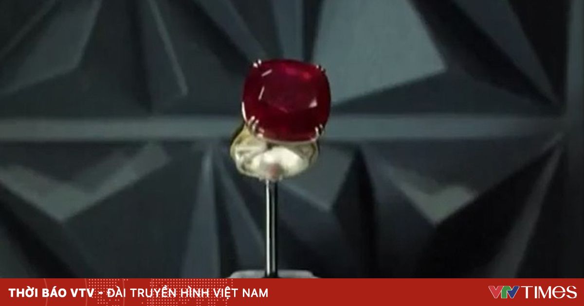 Viên ruby đạt mức giá kỷ lục 34,8 triệu USD