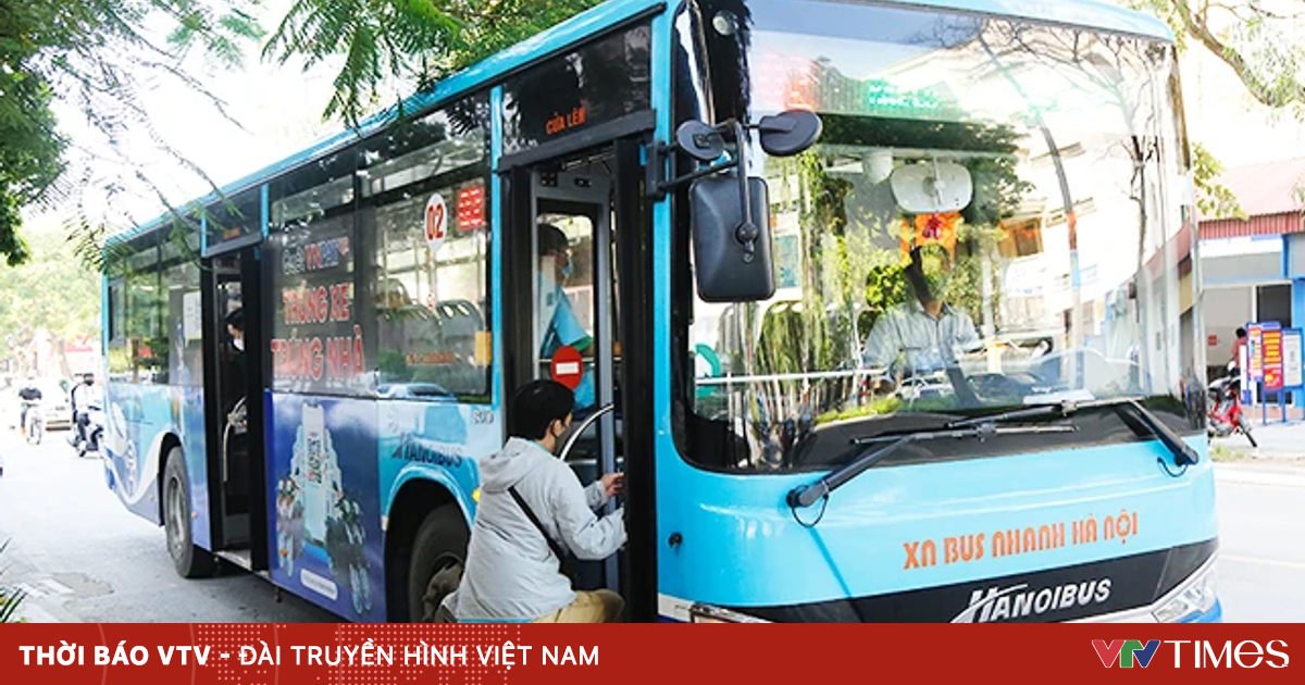 Đi xe bus bằng vé điện tử từ hôm nay (3/4): Đăng ký và gia hạn ra sao?