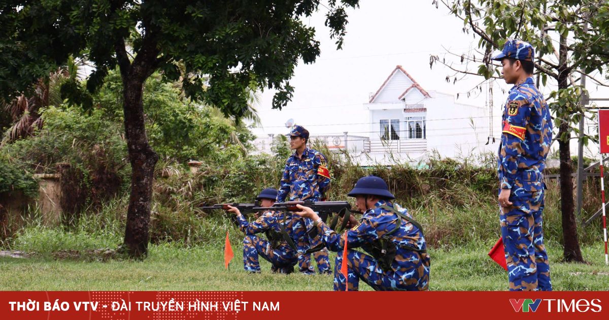 Hải quân kiểm tra bắn đạn thật súng K54 và súng tiểu liên AK