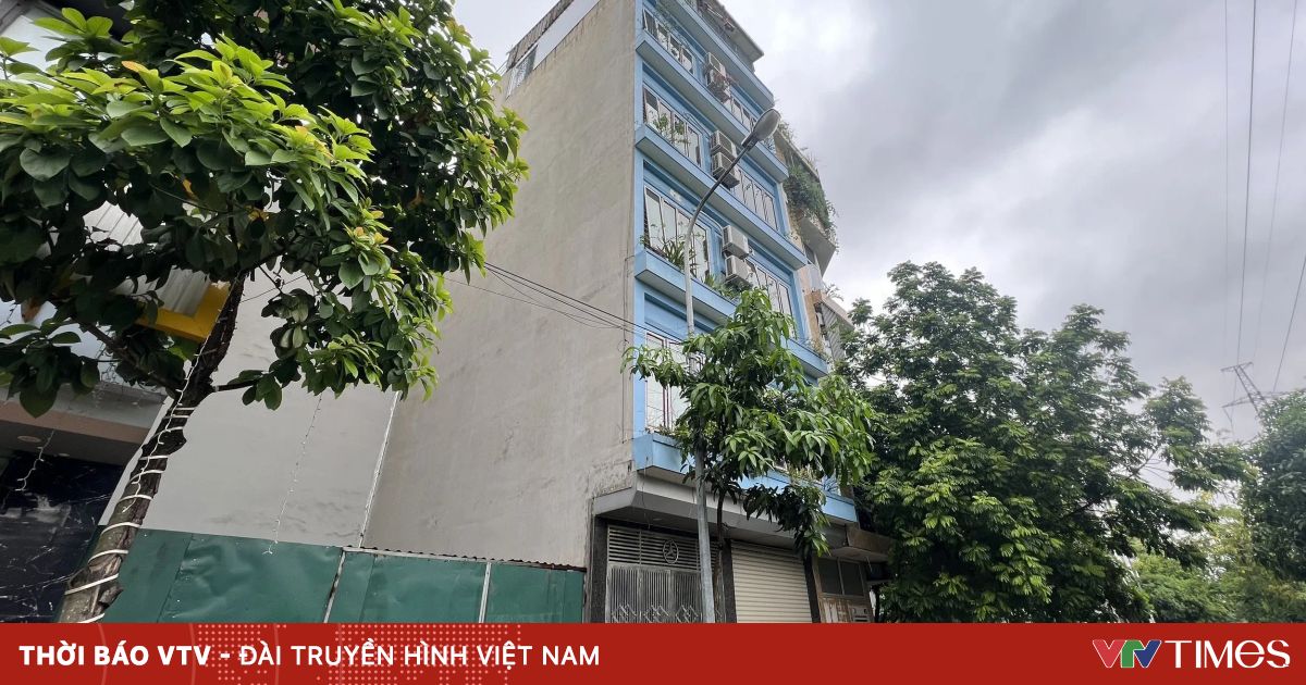 Nữ sinh Hà Nội hốt hoảng khi phát hiện camera quay lén trong phòng tắm