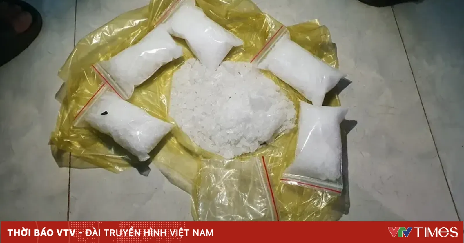 Bắt đối tượng giấu gần 1kg ma túy trong loa để đem đi bán