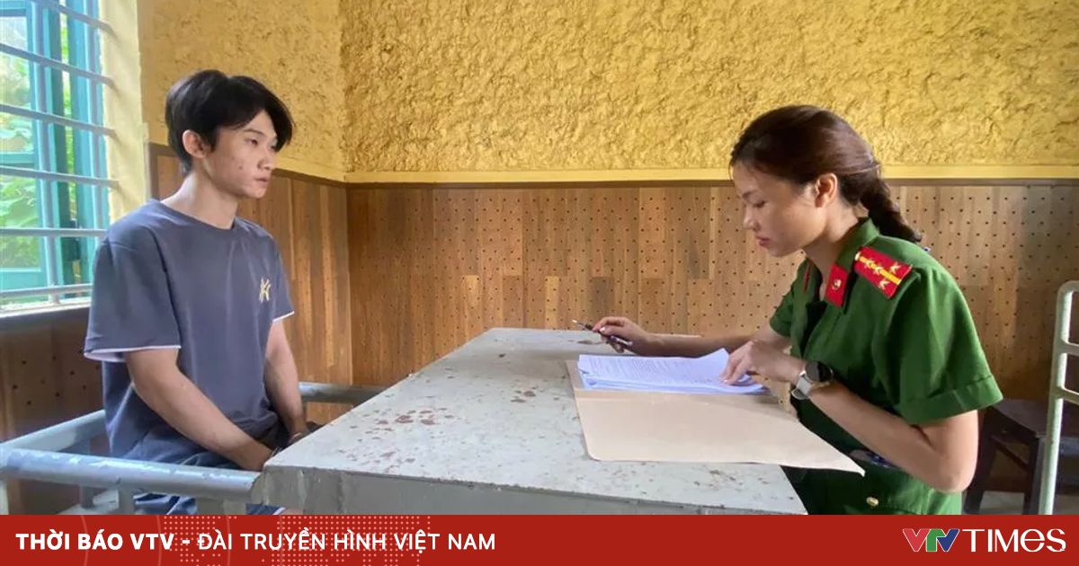 Nam thanh niên lập nhóm chat truyền bá văn hóa phẩm đồi trụy