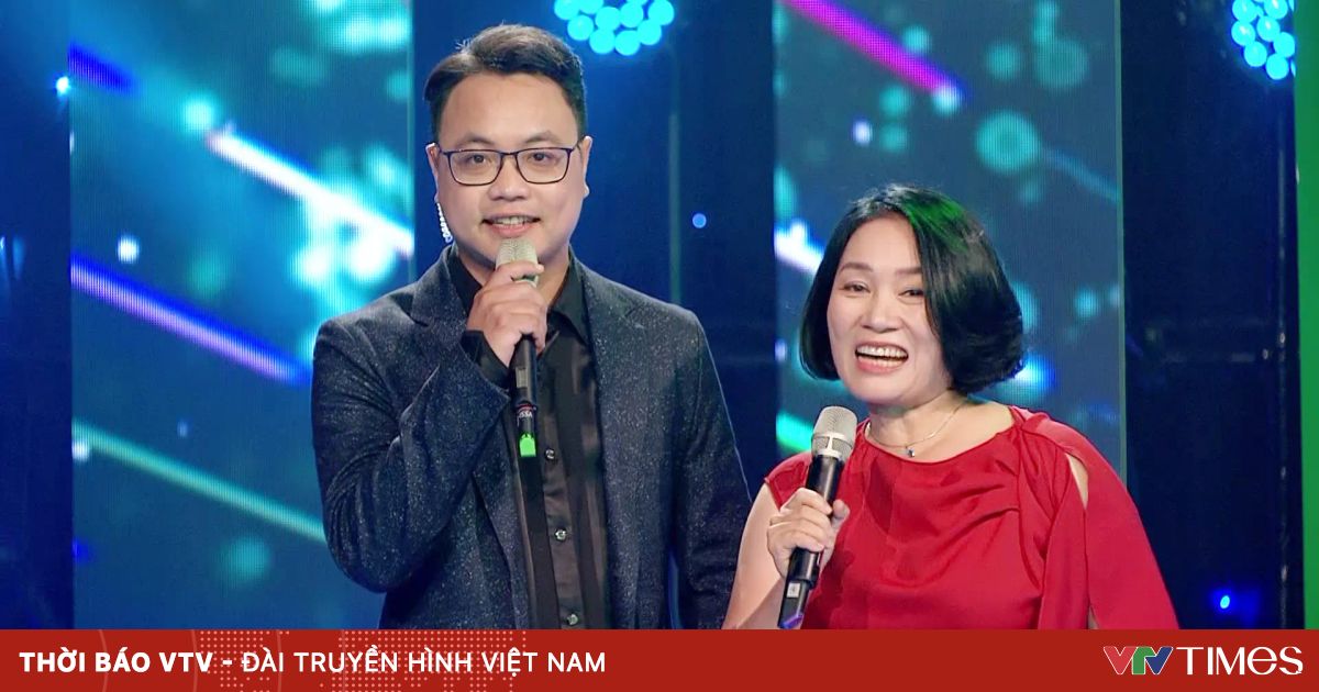 Nhà báo Tạ Bích Loan đang dẫn chương trình nào trên sóng VTV?