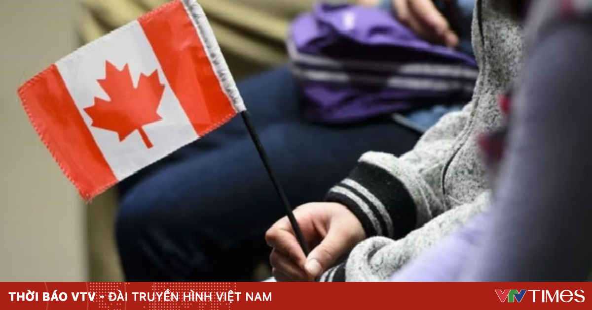 Canada thắt chặt cấp giấy phép du học cho sinh viên