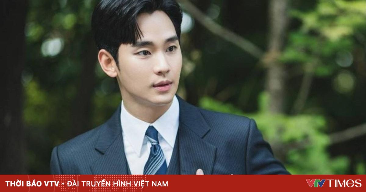 Kim Soo Hyun bác bỏ các cáo buộc thao túng Kim Sae Ron