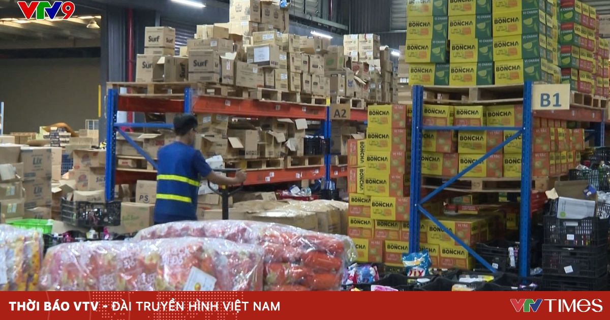 Sàn thương mại tăng phí, nhà bán hàng tránh chuyển hướng, xoay sở đa ...