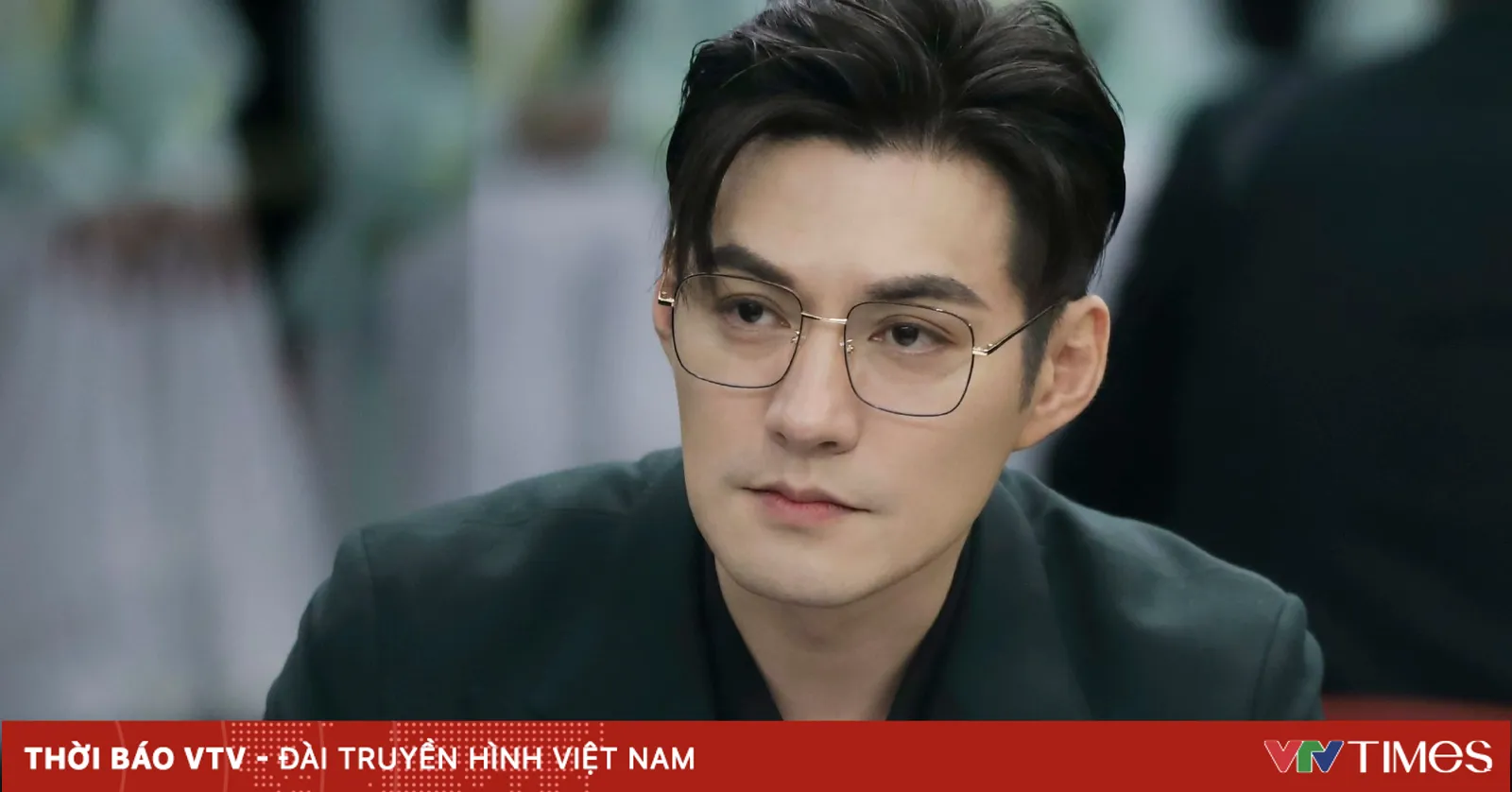Tài tử U50 tái xuất "đánh bại" đàn em Tống Uy Long, Ngao Thụy Bằng