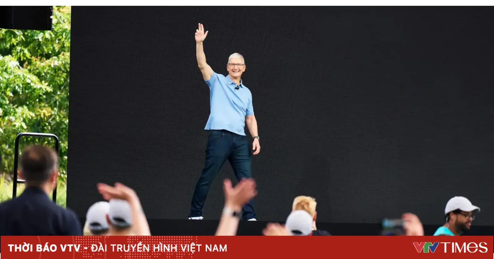 Tim Cook đã đến lúc nên rời Apple?