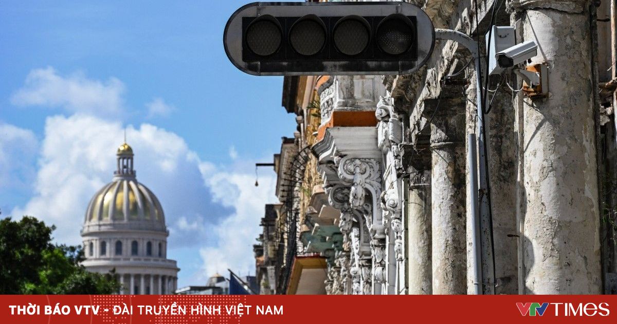 Cuba rơi vào cảnh mất điện toàn quốc do lưới điện sụp đổ