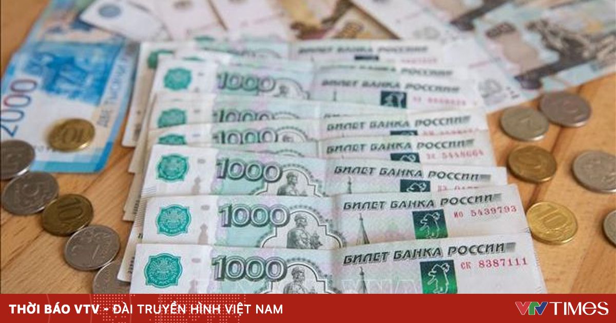 Kinh tế Nga lo ngại trước đồng ruble mạnh