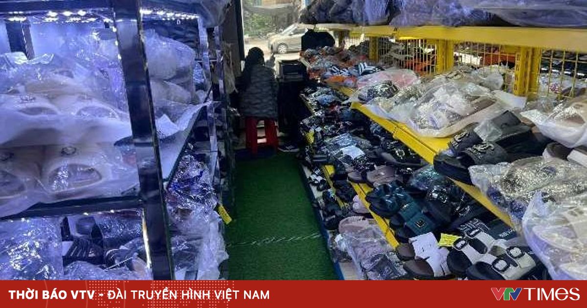 Phát hiện hơn 21.000 đôi giày dép không rõ xuất xứ ở Hưng Yên