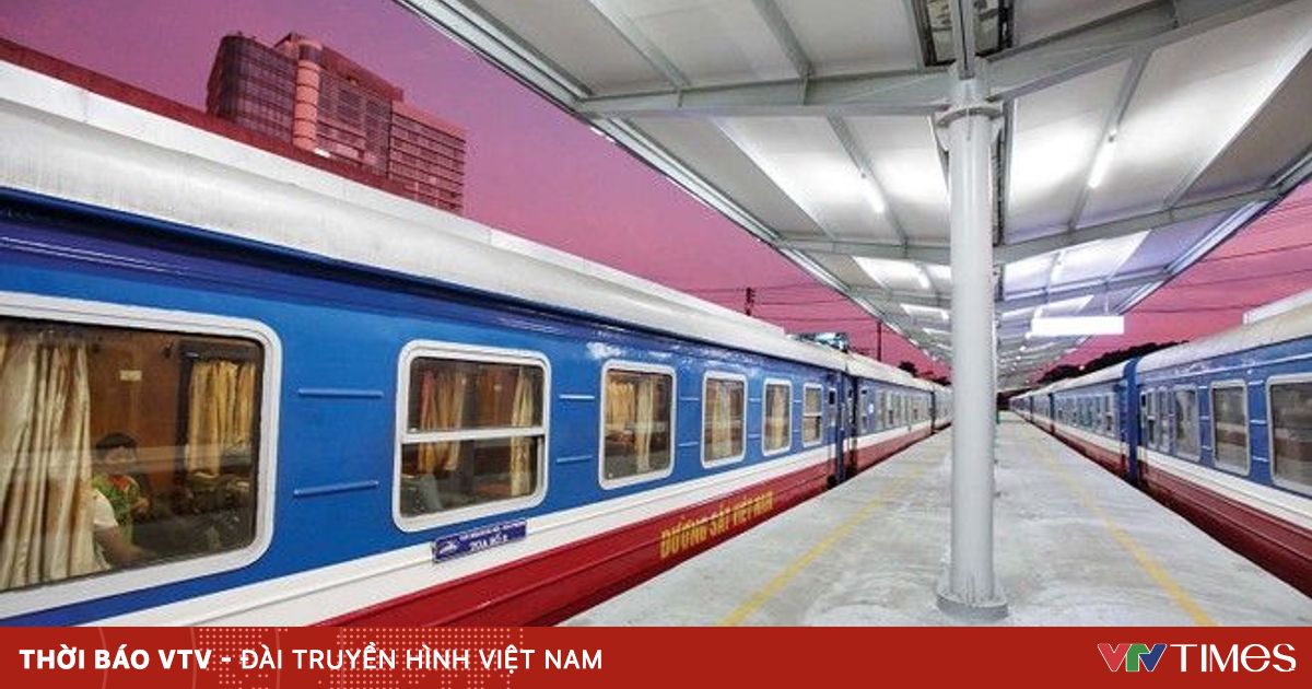 Ngành đường sắt đã bán 227.000 vé tàu Tết, ngày cao điểm hết chỗ