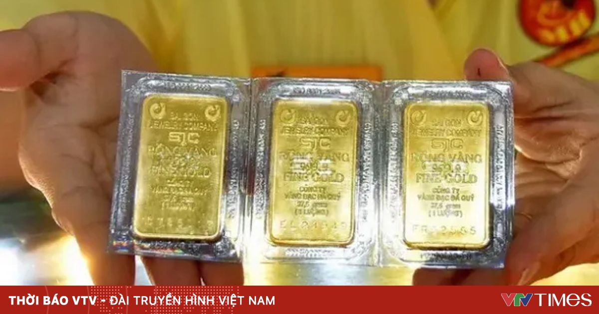 Giá vàng tăng 4 triệu đồng/lượng