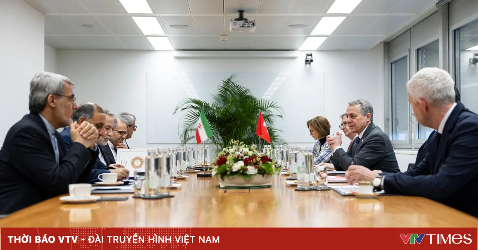 Mỹ và Iran bắt đầu vòng đàm phán hạt nhân thứ 2 tại Geneve, Thụy Sĩ