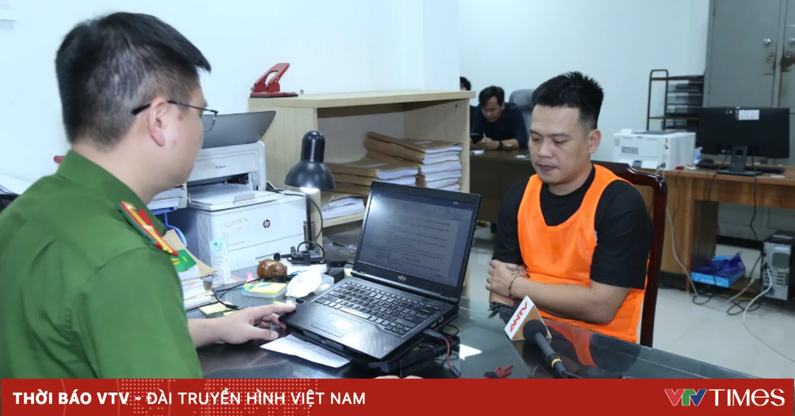 Triệt phá đường dây phát sóng bóng đá lậu “Bún Chả TV”, khởi tố 10 đối ...