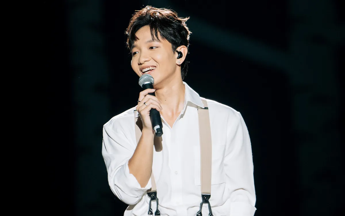 Hoàng Dũng tung MV Nửa thập kỷ ở Yên Concert | VTV.VN