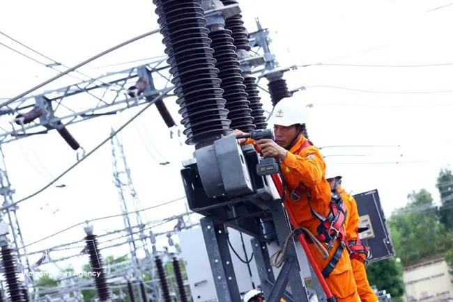EVN orders stable power supply as heat intensifies | VTV