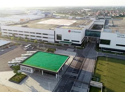 LG Innotek Vietnam Hai Phong raises investment by 1 billion USD | VTV