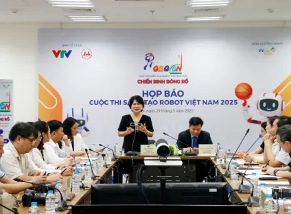 Robocon Vietnam 2025: A Battle Between Robot ‘Players’ on the High-Tech ...