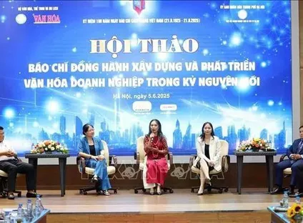 Ha Noi seminar discusses press's role in enterprise culture building | VTV