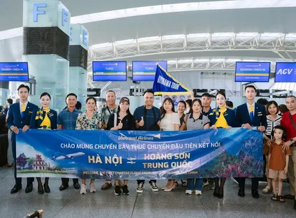Vietravel Airlines launches charter service linking Hanoi with China’s ...